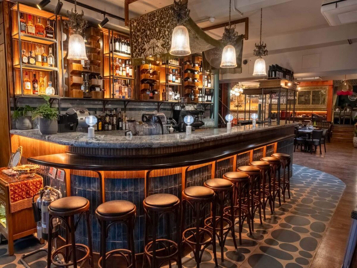 Colonel Saab restaurant review, Trafalgar Square, London - Freelance ...