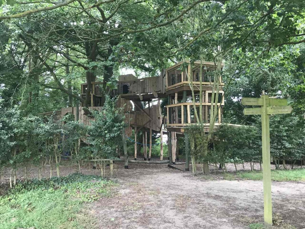 Hotel Review: Fritton Lake, Norfolk, UK