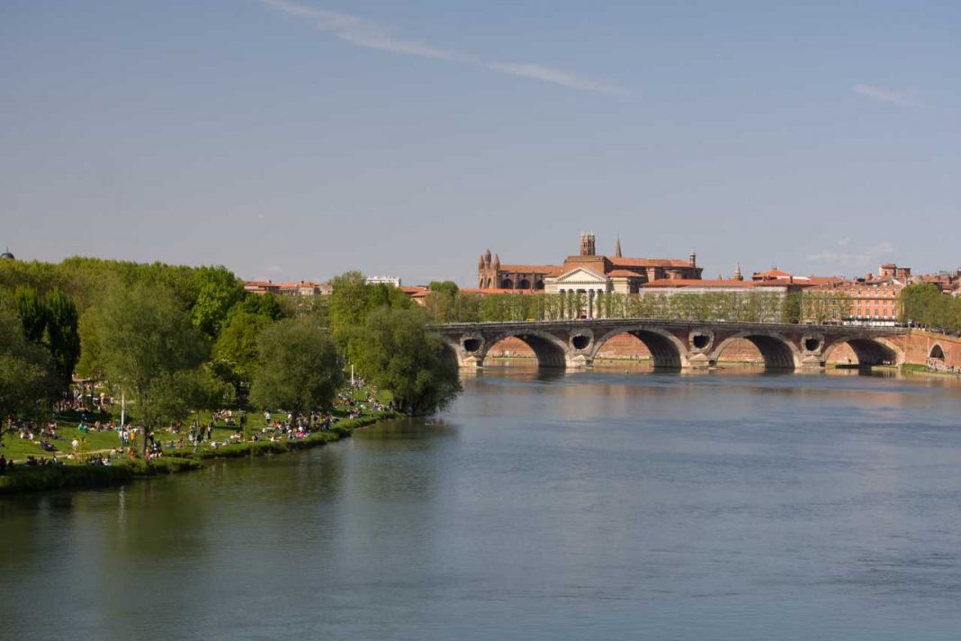 Travel Guide to Toulouse, France (what is there to see and do)