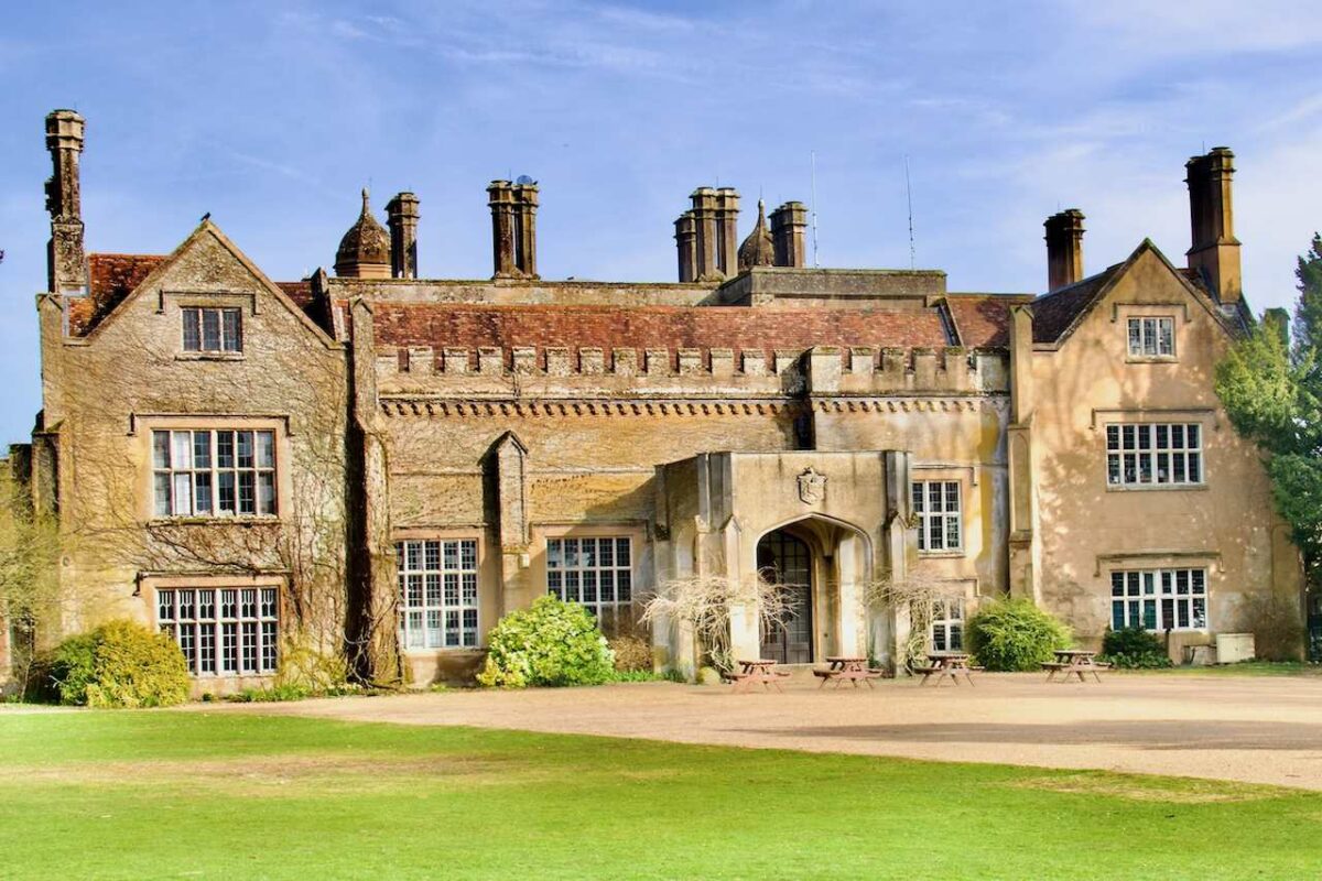 Three must-visit wildlife parks in Southern England this summer