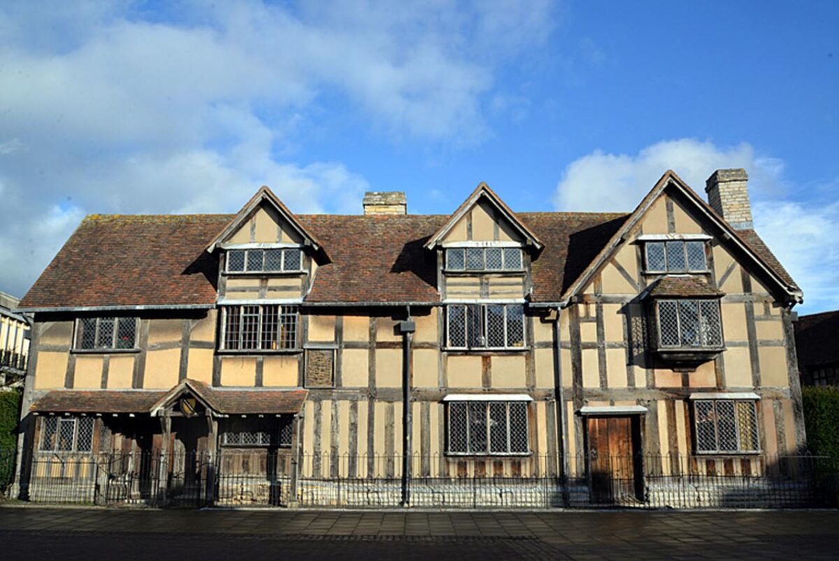 Stratford-upon-Avon: Birthplace of Shakespeare